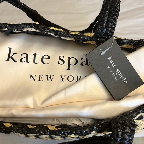 kate spade | Bags | Kate Spade High Tide Striped Crochet Raffia Medium ...
